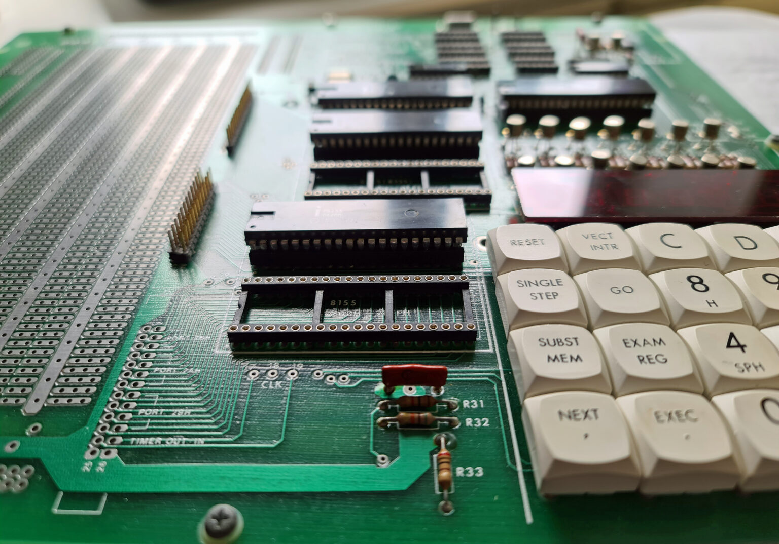 Intel SDK-85 – Retro Computing